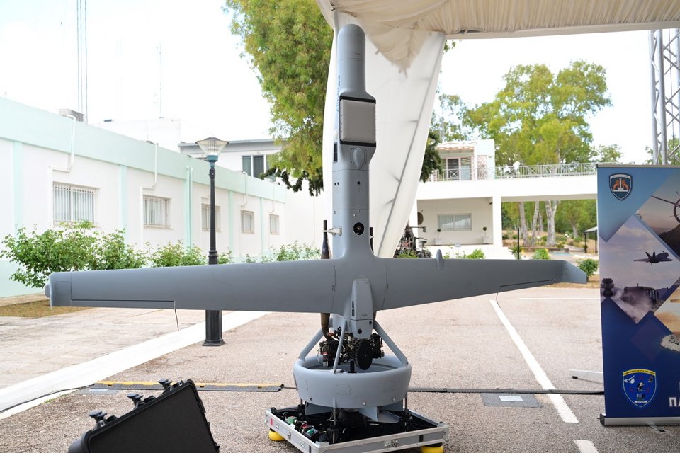 Μητσοτάκης για την παράδοση δύο αναβαθμισμένων drones: Σε διαδικασία τολμηρού ανασχηματισμού οι ...